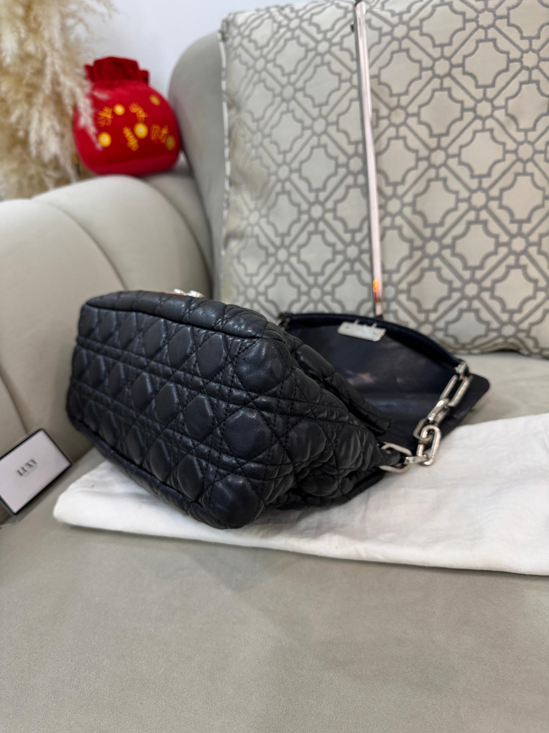 Dior New Lock – Luxy Authentic Empire