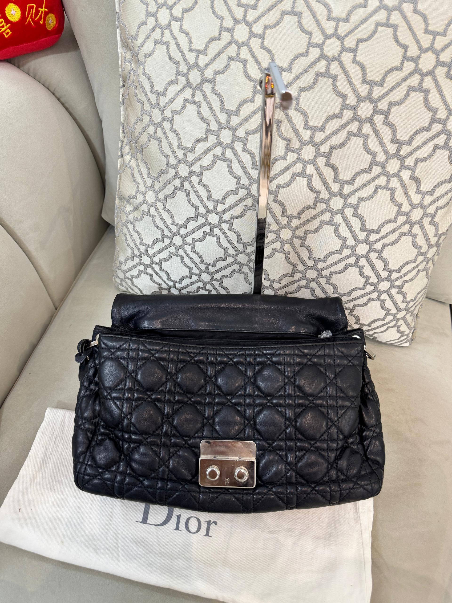 Dior New Lock – Luxy Authentic Empire